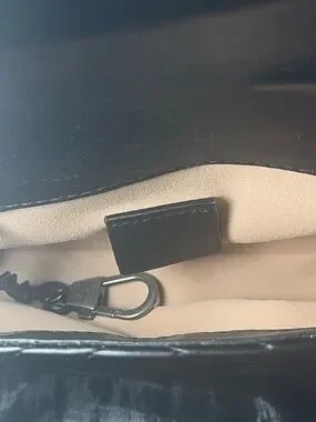 Gucci | Bags | Gucci Black Quilted Leather Crossbody Bag With Gg Logo ...